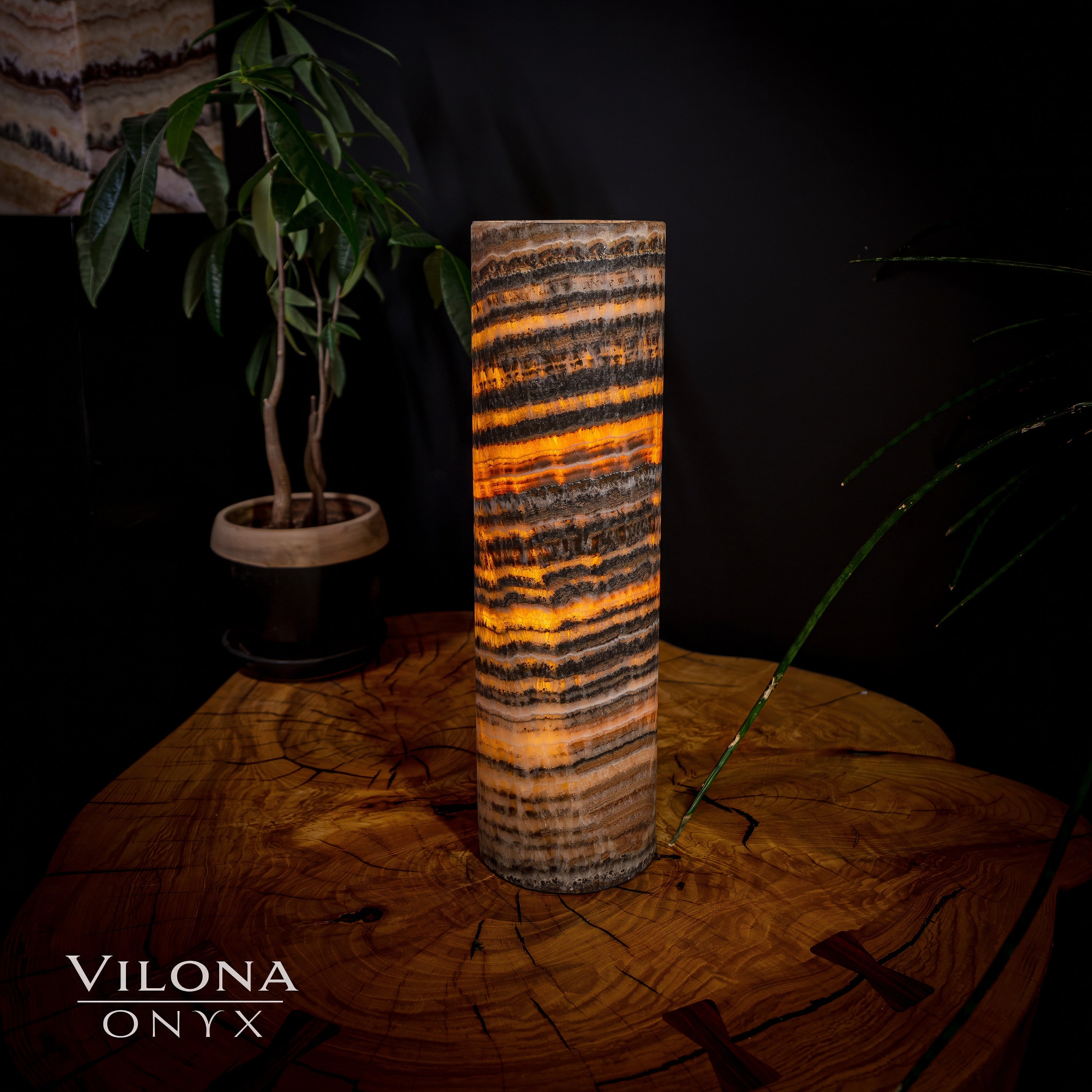 Vilona Onyx - Tangerine Sierra Onyx Lamp (Table Lamp #16)